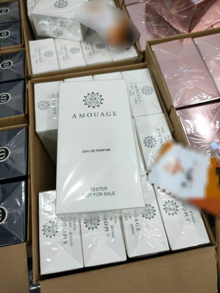 Authentic Perfume Pallet For sale