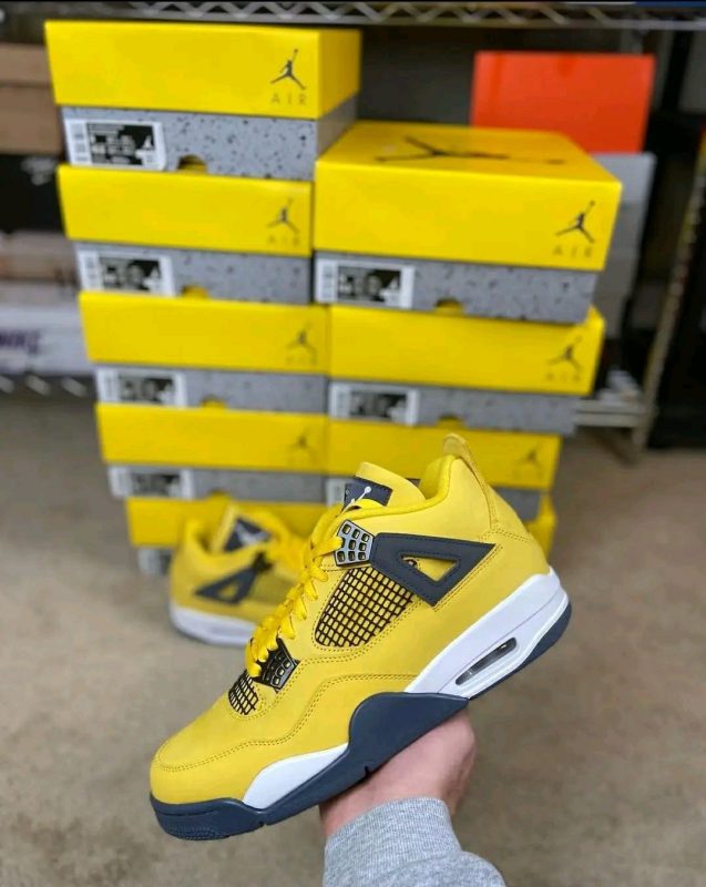 Authentic jordan shoes pallets for sale