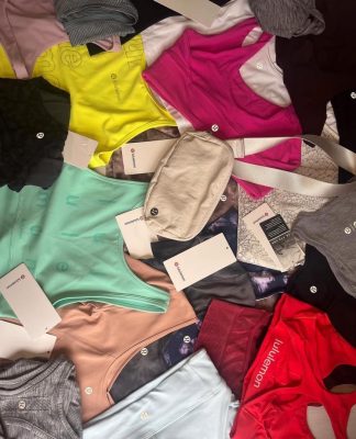 Lululemon Clothing Pallet For Sale: 300+ Items Included | Liquidation ...